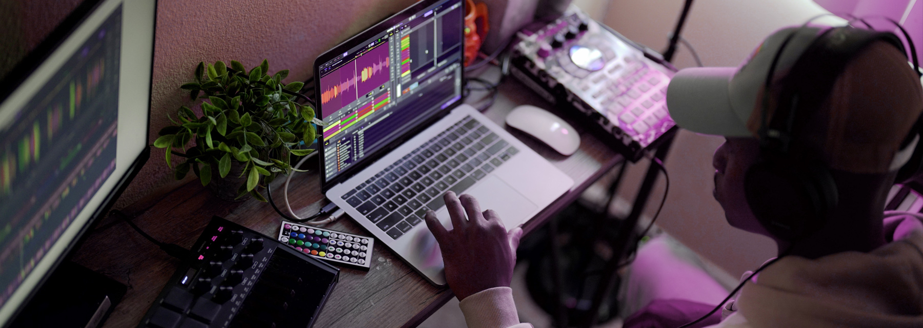 Serato | The world’s best DJ and music production software