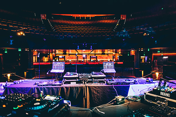 Serato DJ Pro - Free Trial - Download